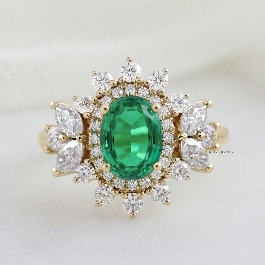 Custom Emerald Ring with Halo | Brilyo Jewelry